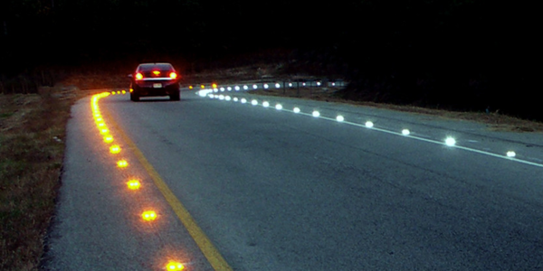 What Are Cat Eyes Road Reflectors And How Do They Work?