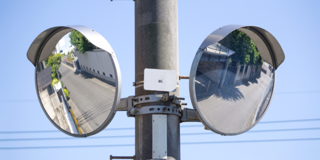 Top 5 Uses of Convex Mirrors in Daily Life and Commercial Spaces